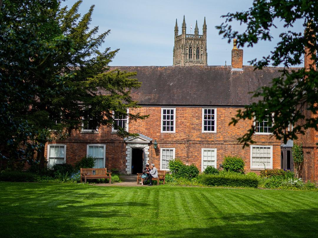 Mothers’ Day at The Commandery – Visit Worcester